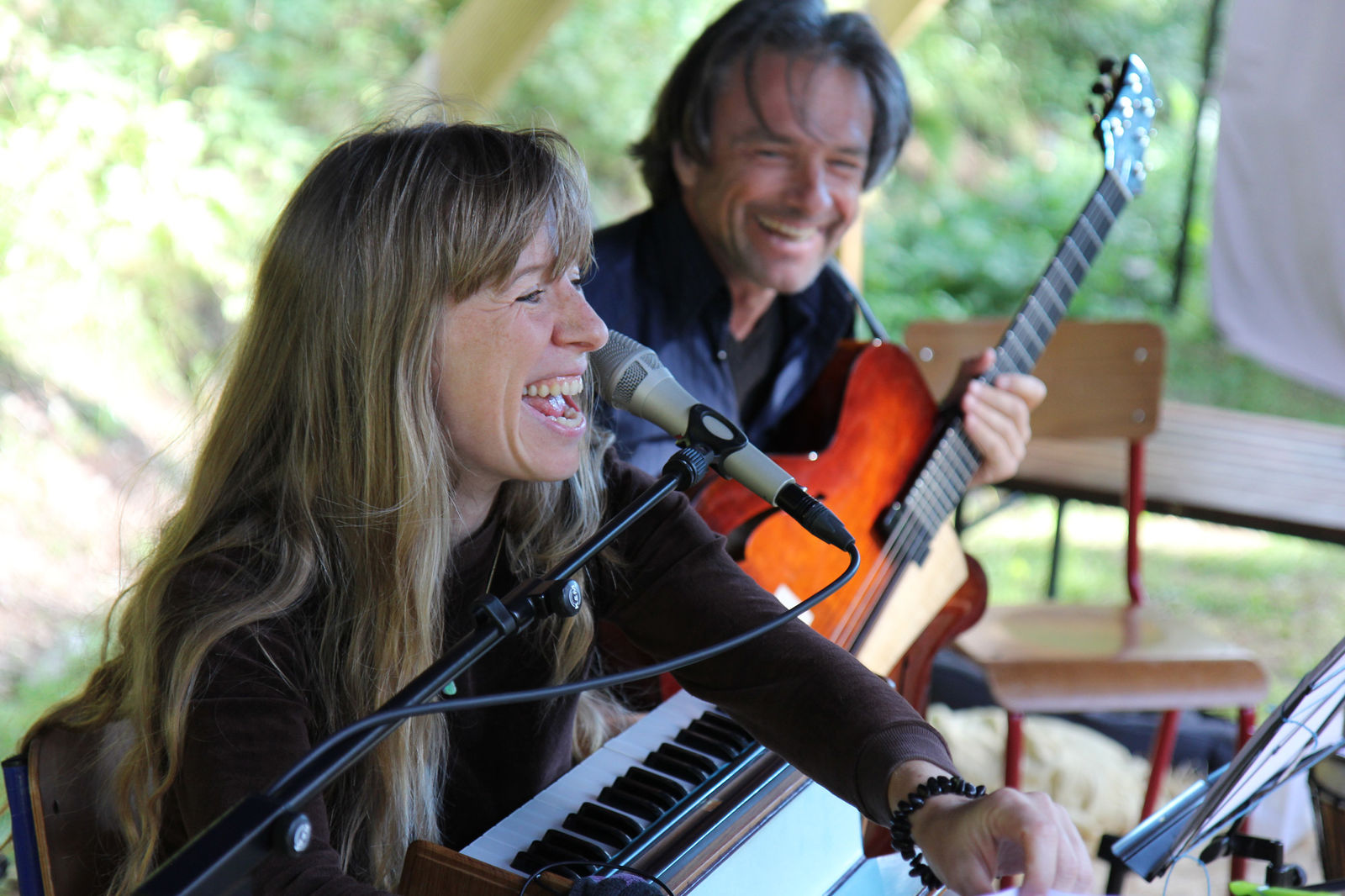 Devi - Devi Reith, Singer